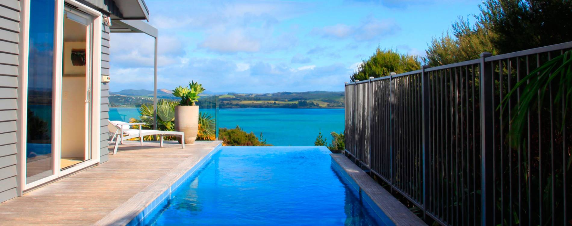 3 Bedroom Luxury Family Villa with Pool in Bay Of Islands, New Zealand